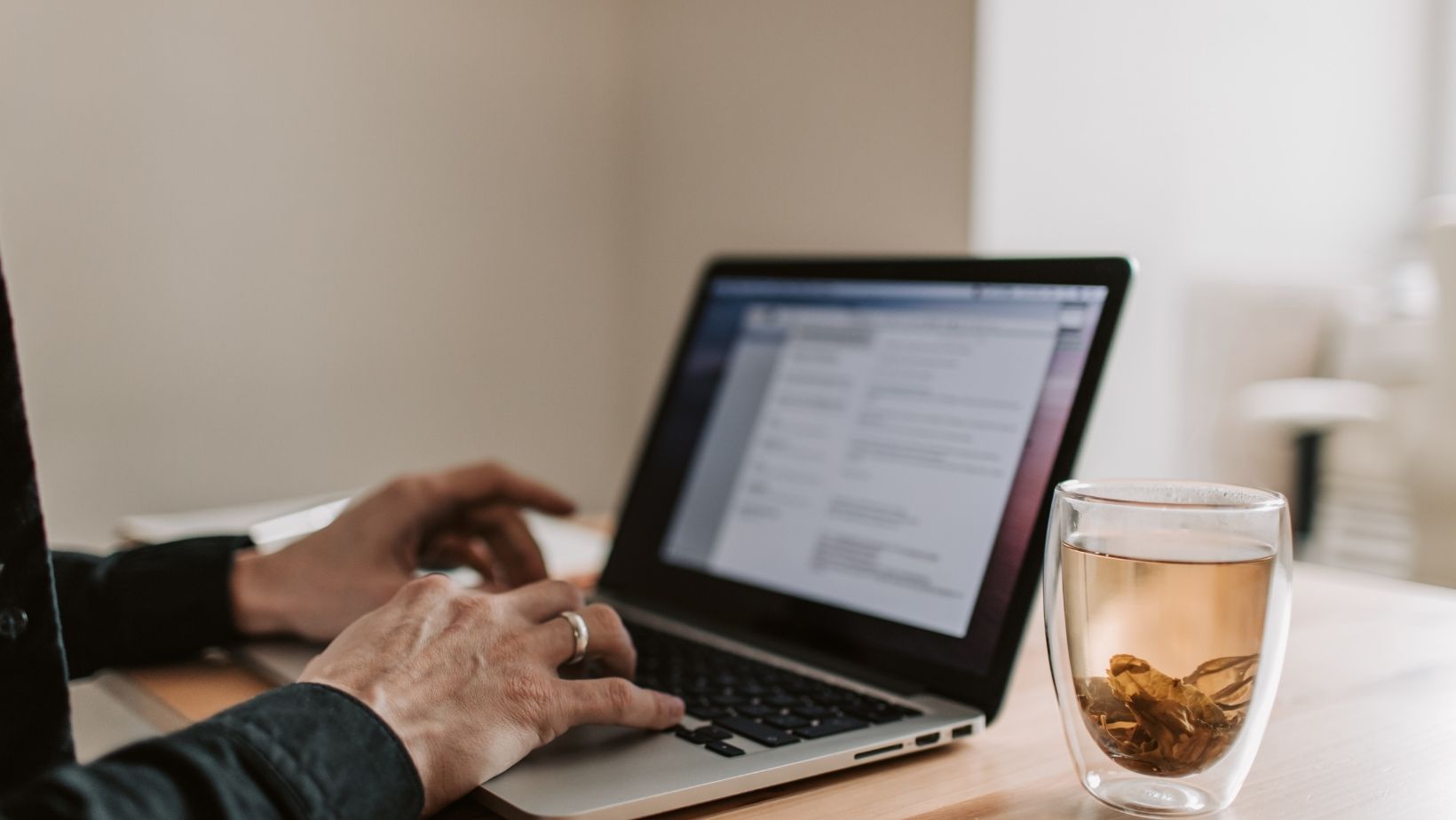 Mistakes That Can Delay Web Domain Registration - mailtopython